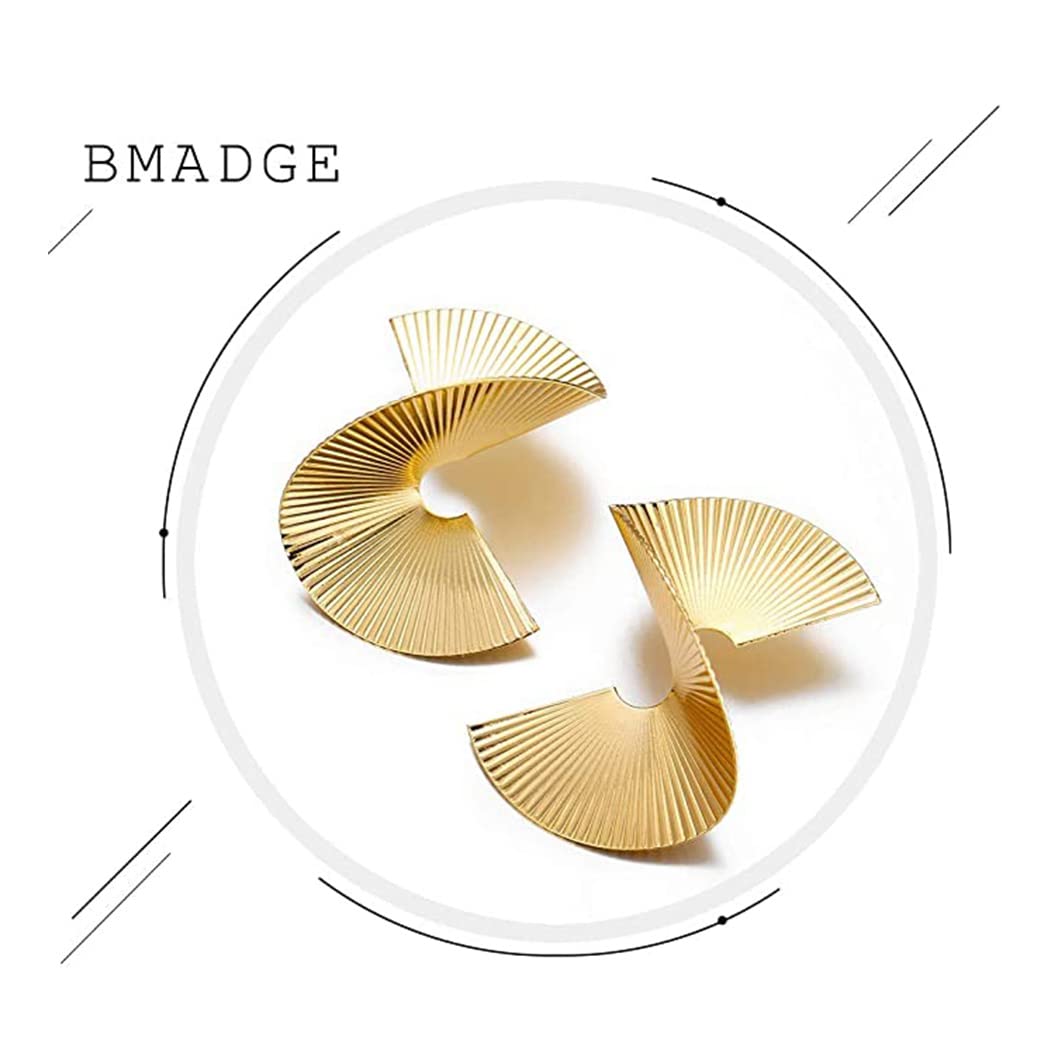 Bmadge Gold Geometric Earrings Exaggerated Statement Earrings Punk Stylish Sectored Twisted Earring Jewelry for Women