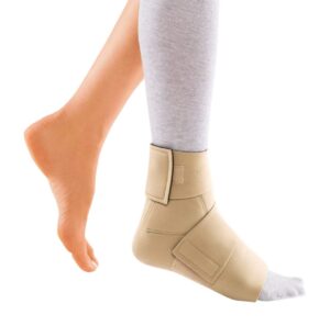 circaid juxtafit premium interlocking closed heel ankle foot wrap with adjustable compression