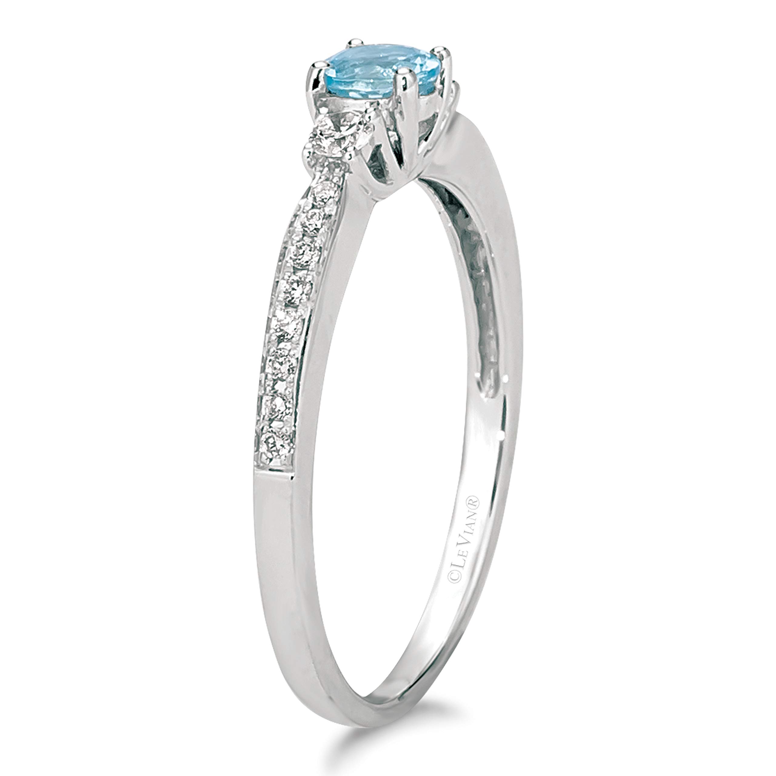 LE VIAN 14k White Gold Round Aquamarine and 1/6 Cttw Diamond Three Stone Ring (H-I Color, VS2-SI1 Clarity) Size 7-1/4