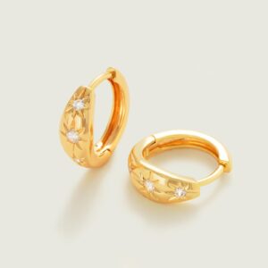 MEVECCO Gold Starburst Huggie Hoop Earrings 18K Gold Plated Chunky Dainty Ear Cute Small Sleeper Celestial CZ Mini Starburst Huggie Earring Tiny Minimalist Star Thick Round Hoop Earrings for Women