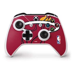 skinit decal gaming skin compatible with xbox one s controller - officially licensed nba miami heat large logo design