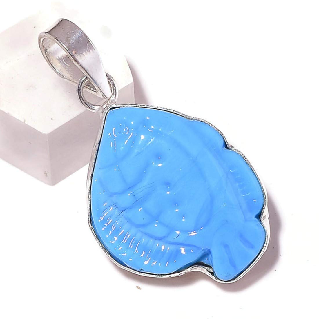 Jewels House Sleeping Beauty Turquoise Carving Gemstone Silver Plated Handmade Carved Fish Pendant