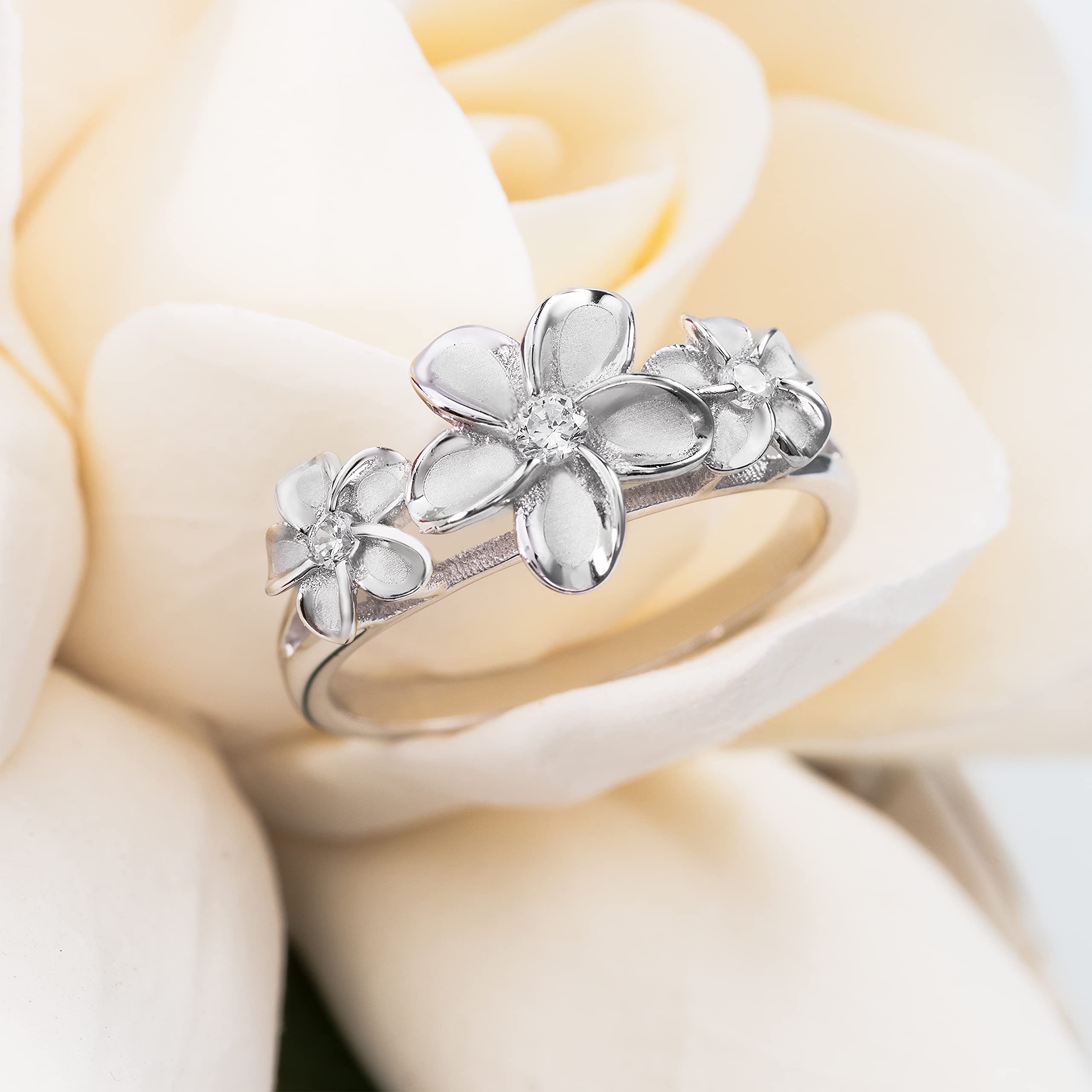 Aloha Jewelry Company Sterling Silver CZ Hawaiian Triple Plumeria Flower Ring (9)