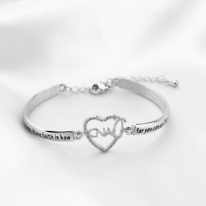 BNQL CNA Certified Nurse Assistant Stethoscope Heart Bracelet CNA Charm Jewelry Gifts for Nursing Student (Bracelet)