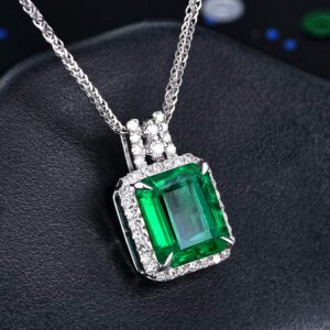 KEETEEN Colorful Life Sterling Silver Necklace with Princess Cut Pendant in Simulated Gemstones (Luxury Emerald)