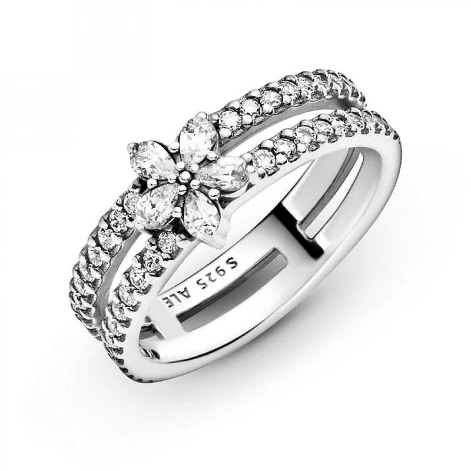 PANDORA Sparkling Snowflake Ring