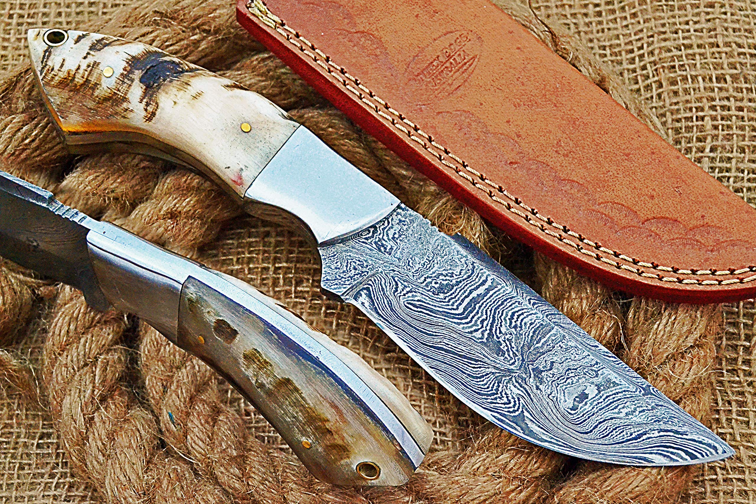 HUNTEX Handmade Hand-Forged Twist Pattern Damascus Steel 9 Inch Long Full Tang Natural Ram Horn Handle Razor Sharp Hunting Camping Boot Knife w/Genuine Leather Pouch