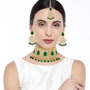 Aheli Bridal Kundan Faux Pearl Choker Necklace with Earrings Maang Tikka for Women Girls Indian Traditional Bollywood Fashion Jewelry Set Green