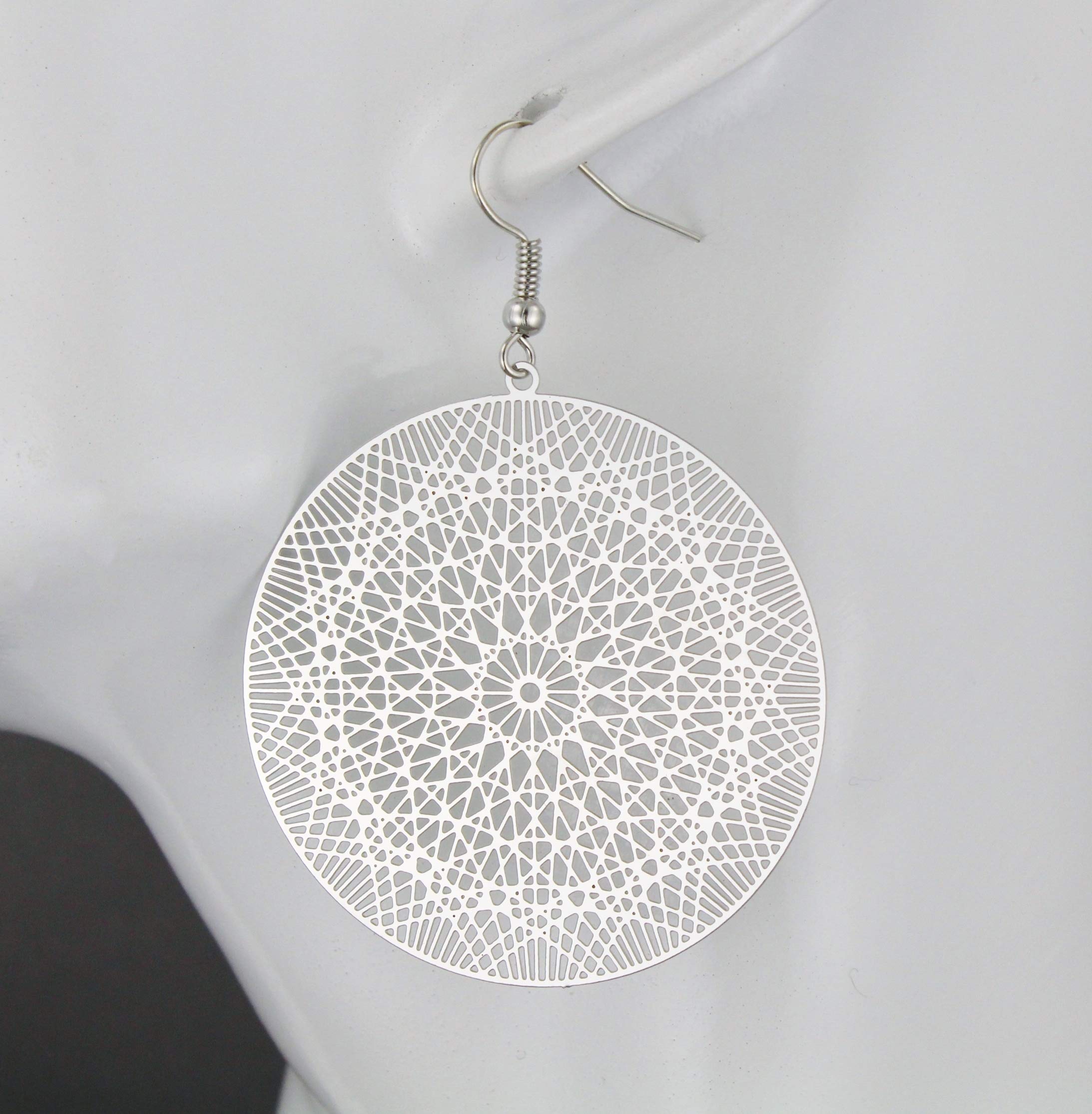 Silver filigree round disc earrings medallion 1 5/8 inches wide very lightweight circle cut out lace pattern