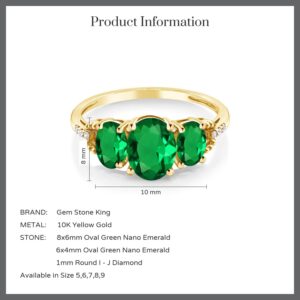 Gem Stone King 10K Yellow Gold Green Simulated Emerald and Diamond Accent 3-Stone Engagement Ring | 1.59 Cttw | 3 Stone Wedding Anniversary Gold Promise Ring For Women (Size 8)