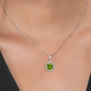 Gem Stone King 10K White Gold Cushion Green Peridot and Diamond Accent Pendant Necklace For Women (2.45 Cttw, Gemstone Birthstone, 8MM Center)