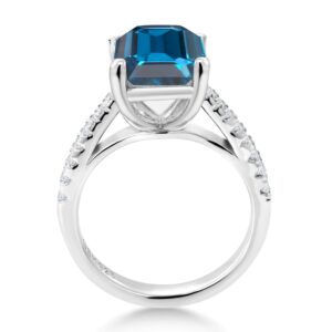 Gem Stone King London Blue Topaz and White Created Sapphire 925 Sterling Silver Women's Engagement Ring (4.26 Cttw, Gemstone Birthstone, 10X8MM Emerald Cut) (Size 9)