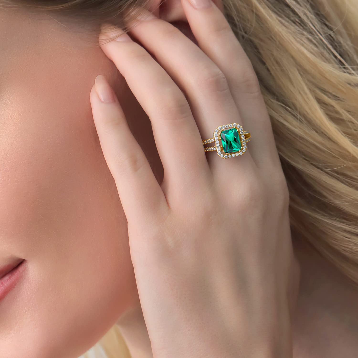 Gem Stone King 18K Yellow Gold Plated Silver Green Simulated Emerald Ring For Women | 2.78 Cttw | Emerald Cut 9X7MM | Available in size 5, 6, 7, 8, 9