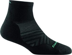 darn tough women's run quarter ultra-lightweight with cushion running sock (style 1048) - black, medium