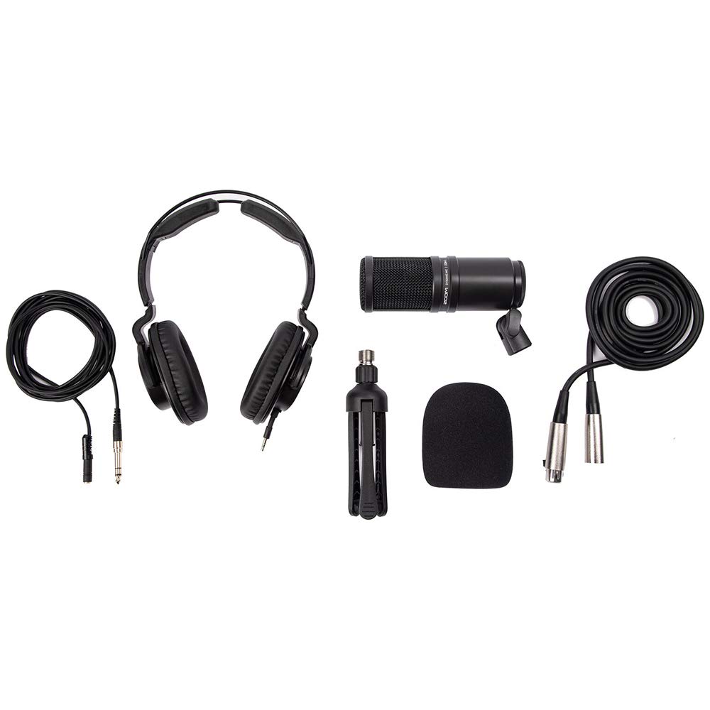 Zoom PodTrak P4 Portable Multitrack Podcast Recorder Bundle with 2X Zoom ZDM-1 Podcast Pack