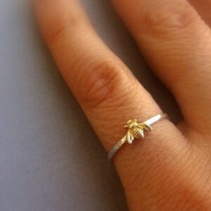 YAYAYOUYOU Fashion Cute Simple Gold Bee Ring for Women Teens Finger Wrap Around Craft Handmade Animal Lucky Honey Bee Knuckle Ring (10#), silver