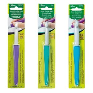 clover clover amour crochet hook set, 10mm, 12mm, and 15mm