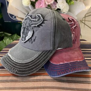 iZOA Caps and Hats for Men and Women Bulls Embroidery Casual Fashion Adjustable Unisex Baseball Caps Hats