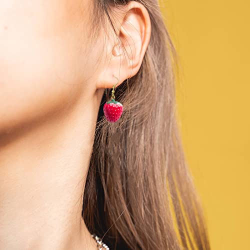 Red Strawberry Earring for Women Teen Girls Cute 3D Acrylic Fruit Resin Simulation Strawberry Drop Dangle Earrings