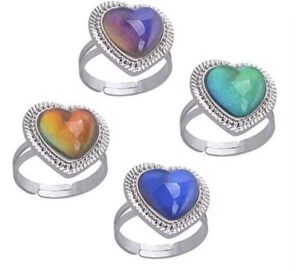 amosfun 4pcs mood rings for ring girls kids boys bulk women- heart shape adjustable creative fashion mood rings finger rings color change rings