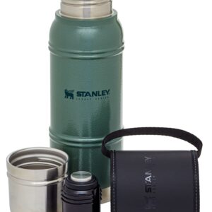 Stanley 10-09841-001 The Quadvac™ Thermal Bottle Hammertone Green 1.1QT / 1.0L