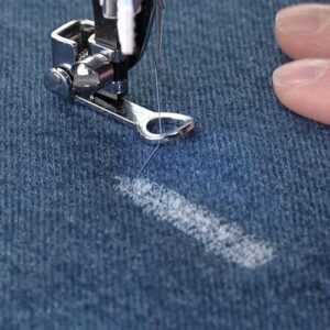 SINGER | Darning Presser Foot - Sewing Made Easy