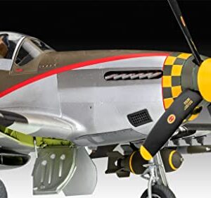 Revell 03838 P-51D-15-NA Mustang Late Version 1:32 Scale Unbuilt/Unpainted Plastic Model Kit