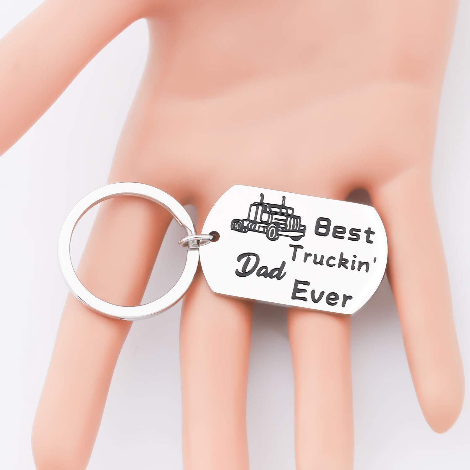 Truck Dad Gifts Trucker Dad Keychain Truck Driver Gifts for Dad from Daughter Wife Best Truckin' Dad Ever