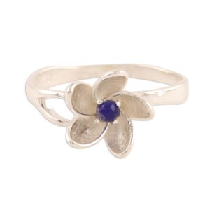 novica artisan handmade lapis lazuli cocktail ring floral from india sterling silver birthstone gemstone [ring front 0.4 in l x 0.6 in w x 0.2 in h band width 2 mm w] ' lapis flower'