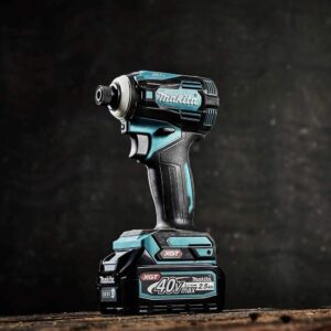 40V max XGT® Brushless Cordless 4‑Speed Impact Driver Kit (2.5Ah)