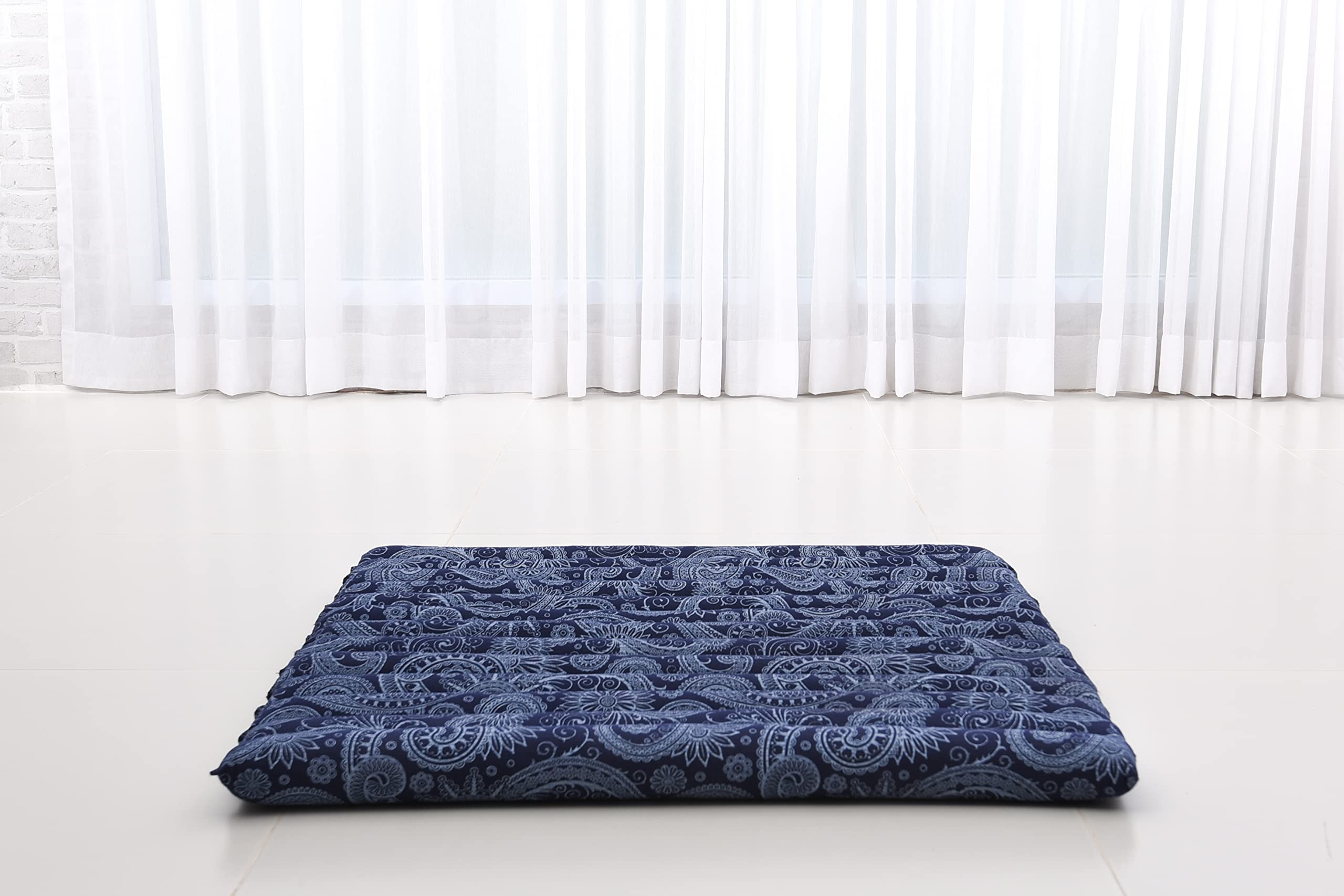 Leewadee Meditation Cushion Set – 1 Round Zafu Meditation Pillow and 1 Square Roll-Up Zabuton Meditation Mat, Pillows Bundle Filled with Eco-Friendly Kapok, Blue White