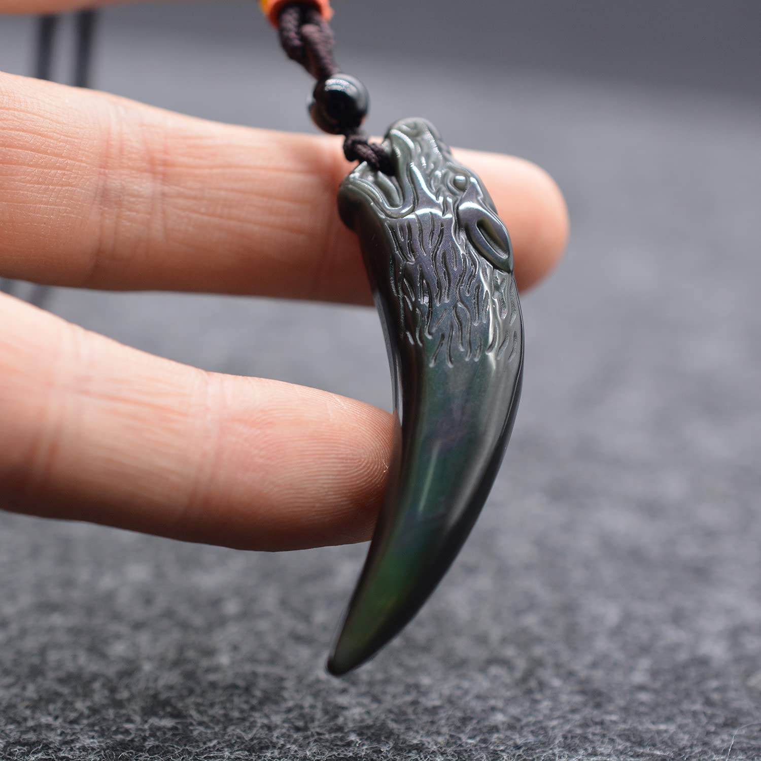 QIANXU Rainbow Obsidian Necklace Wolf Teeth Pendant Crystals Amulet Healing Jewelry (rainbow obsidian)