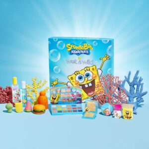 wet n wild House Sponge Case Bob Squarepants Makeup Tools Travel (1114229), Pineapple