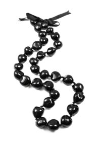 aloha outlet hawaiian black kukui nuts lei necklace 31.5in