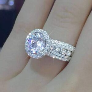 chwlnjn 18k platinum plated shiny princess-cut cushion-cut 4ct diamond ring 5a cubic zirconia ring s925 sterling silver classic gypsophila cz diamond ring female eternal engagement wedding ring (9)