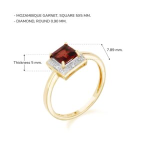 Ivy Gems Yellow Gold 9K Square Garnet 5 mm and Round Diamond Promise Ring Contemporary Design for Women January Birthstone Engagement Size 5