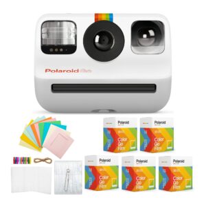 polaroid go camera bundle with go color film pack (5-pack) and accessory (7 items)