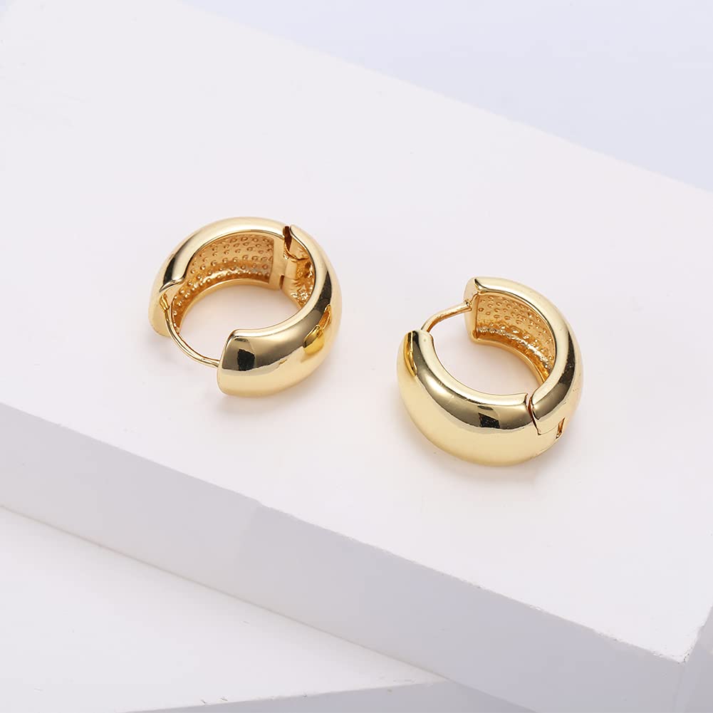 FAMARINE Chunky Gold Hoop Earrings for Women 10MM Wide, 3/4 in Hoops Huggie Earrings for Men, 14K Gold Plated