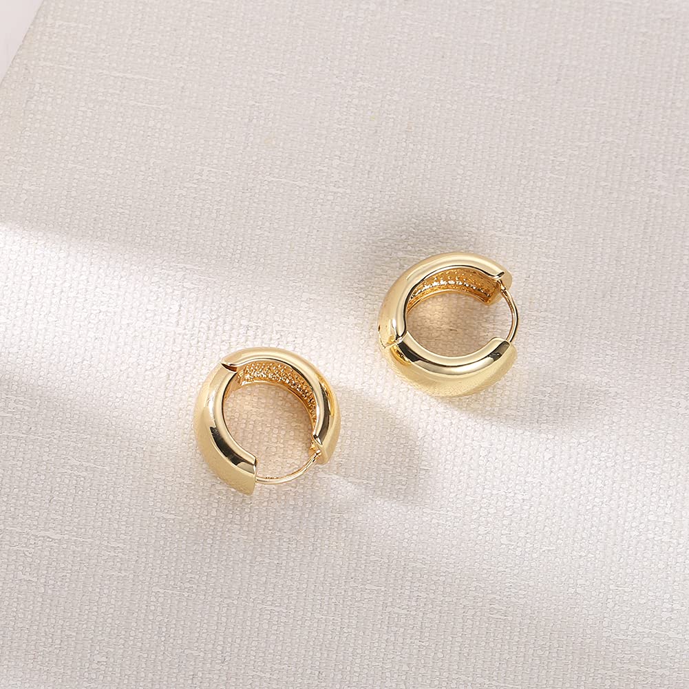 FAMARINE Chunky Gold Hoop Earrings for Women 10MM Wide, 3/4 in Hoops Huggie Earrings for Men, 14K Gold Plated