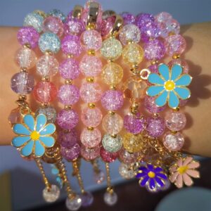 Bohemian Twinkling Crystal Beaded Daisy Butterfly Charm Bracelets Shiny Beads Metallic Tassel Stretch Wrap Bracelet Daisy Flower Resin Bead Elastic Bracelet for Women Girls Exquisite Jewelry (Purple)