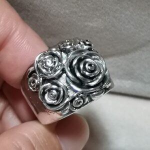 GUIDECUN Chic Vintage Stainless Steel Three-Dimensional Rose Flower Promise Statement Cocktail Party Chunky Ring (US Size 8)