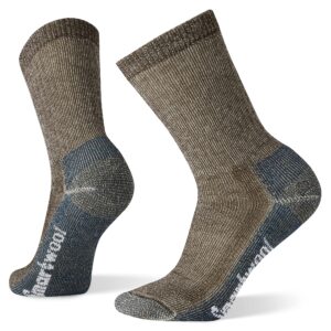 smartwool women's hike classic edition full cushion crew socks, chestnut, small