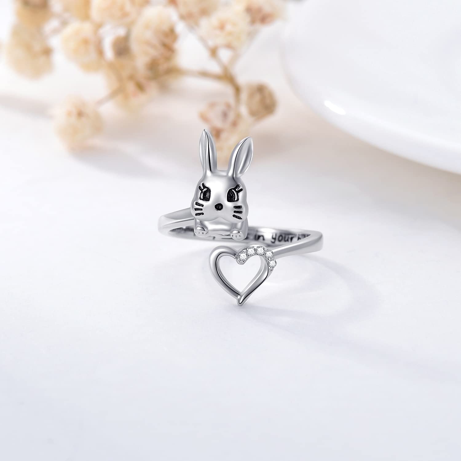 LONAGO Bunny Ring Silver White Bunny Rabbit Ring for Women Birthday Gift (Bunny Size 7)