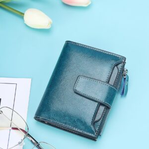 Lavemi Small Compact Women Wallet RFID Blocking Genuine Leather Bifold Purse with ID Windows(Peacock Green)