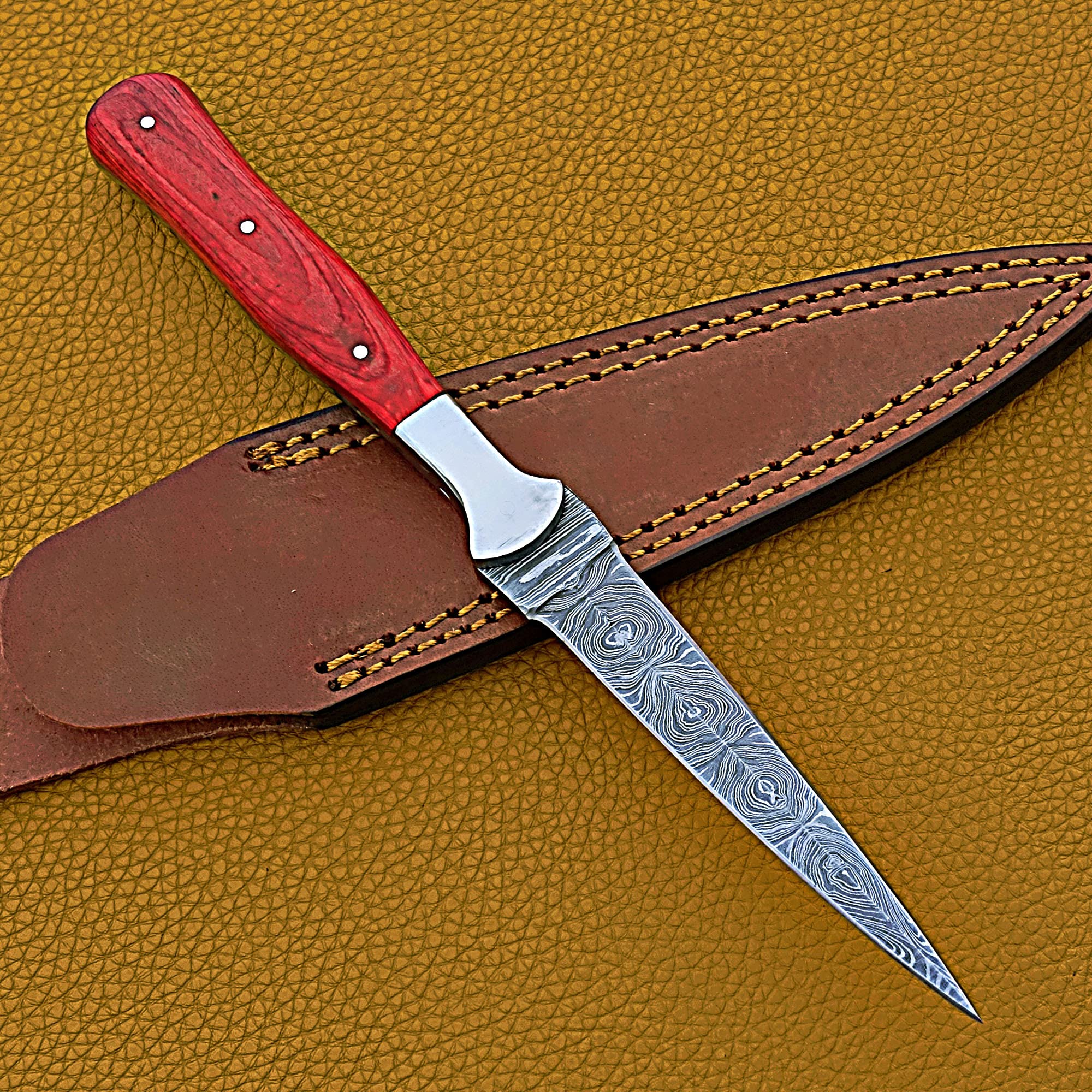 Smart and Sharp Custom Handmade Damascus Steel Hunting Knife / Skinning Knife SS-17400 (Red colored wood) (Red Wood)