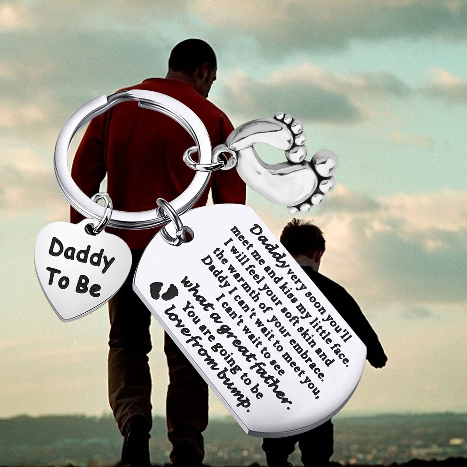 MYOSPARK Daddy To Be Gifts Daddy I Can't Wait To Meet You Keychain First Time Dads Gift Pregnancy Announcement Gift (Daddy Soon DKC)