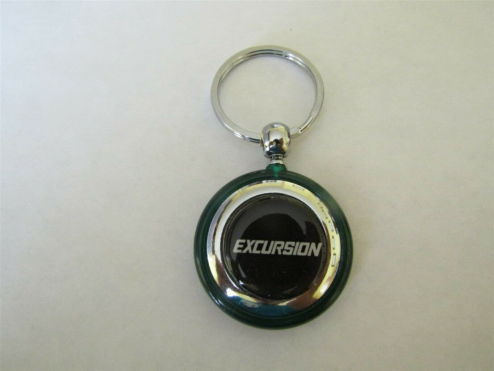 2000 2001 2002 2003 2004 2005 EXCURSION LOGO ROUND PLASTIC KEYCHAIN - GREEN