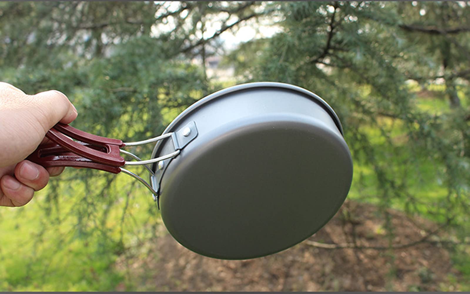 AIROKA Aluminum alloy Non-Stick Medium Frying Pan with Folding Handle for Outdoor Camping Picnic Hiking