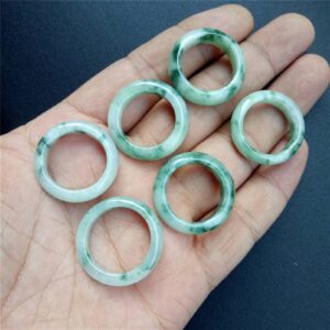 CAOMIAN Natural Myanmar Emerald Green Jade Rings Hand-Carved Jadeite Real Stone Jade Ring Jade Jewelry for Men Women (Ring Size : 10)