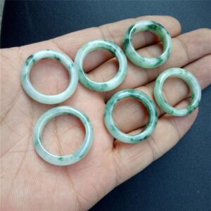 CAOMIAN Natural Myanmar Emerald Green Jade Rings Hand-Carved Jadeite Real Stone Jade Ring Jade Jewelry for Men Women (Ring Size : 10)